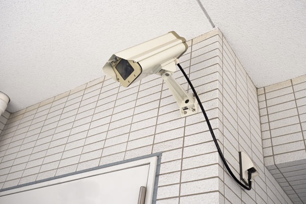防犯対策の第一歩 監視カメラ設置の重要性 ｜ プリベントデザイン PREVENT DESIGN｜ドローン・防災・警備・自治体・官公庁向け ...